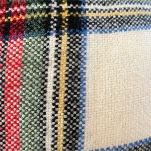 Pottery Barn | Bedding | New Pottery Barn Stewart Plaid With Sherpa ...